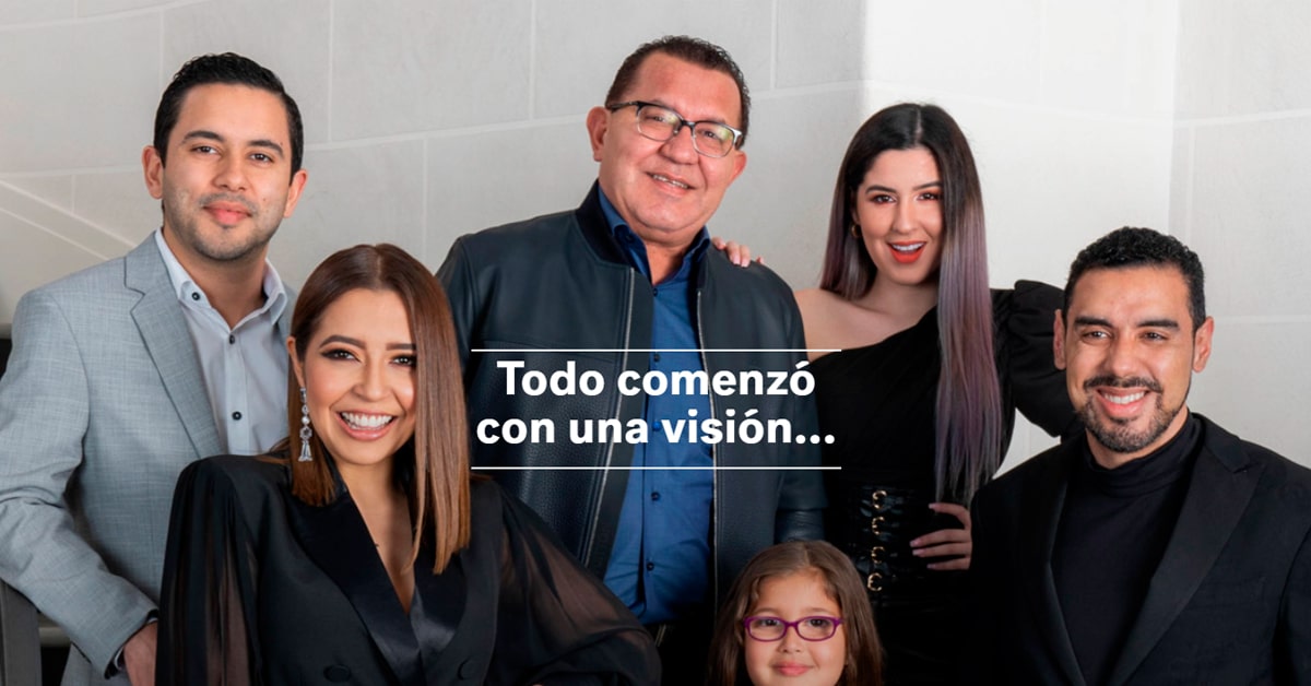 Historia de MONAT: Nuestra Trayectoria y Logros | Conoce Nuestro Legado