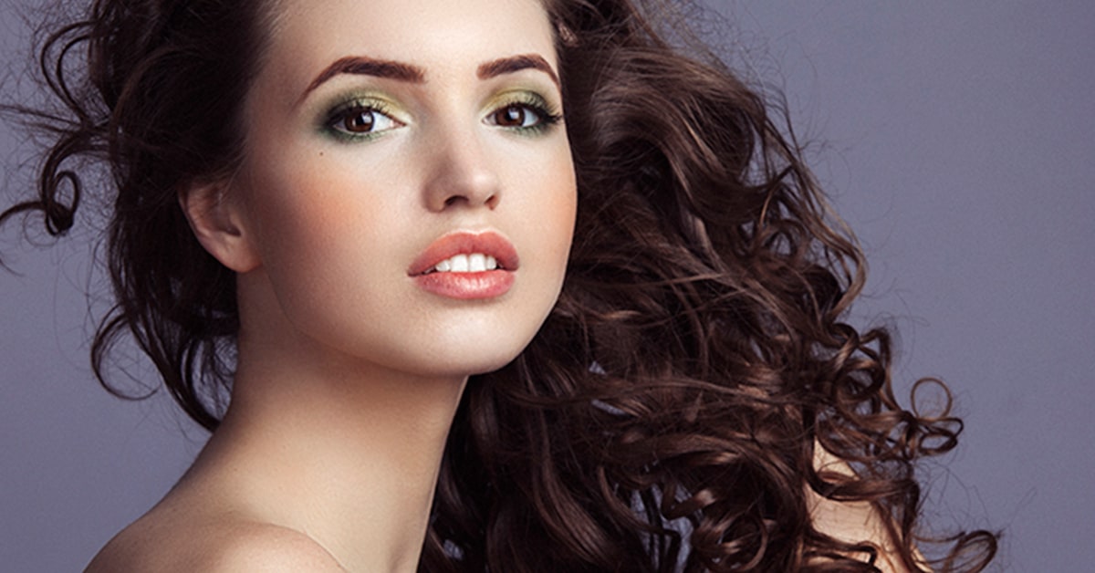 Hacks For Getting The Most Out Of Curly Hair! - MONAT GLOBAL